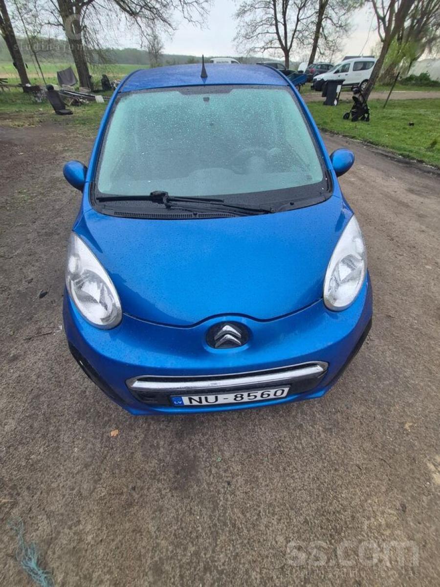 Zils Citroen C1 2012 Ogre, ar dzinēja tilpumu 1.00 L un nobraukumu 270 tūkst. km par 2700 €, foto 6 vietnē AUTOMOTO.COM.LV