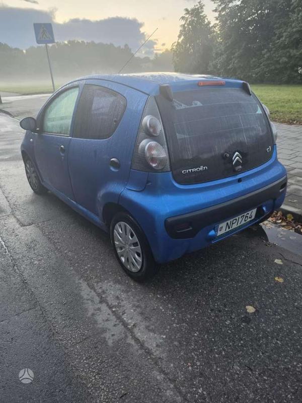Blue Citroen C1 2012 in Klaipeda, with an engine capacity of 1.00 L and mileage of 209 thousand km for 950 €, photo 6 on AUTOMOTO.COM.LV