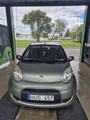 Green Citroen C1 2011 in Jonava, with an engine capacity of 1.00 L and mileage of 207 thousand km for 1150 €, photo  on AUTOMOTO.COM.LV