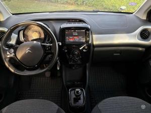 Green Citroen C1 2015 in Panevezys, with an engine capacity of 1.00 L and mileage of 145 thousand km for 5700 €, photo 8 on AUTOMOTO.COM.LV