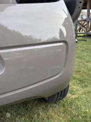 Green Citroen C1 2015 in Panevezys, with an engine capacity of 1.00 L and mileage of 145 thousand km for 5700 €, photo 15 on AUTOMOTO.COM.LV