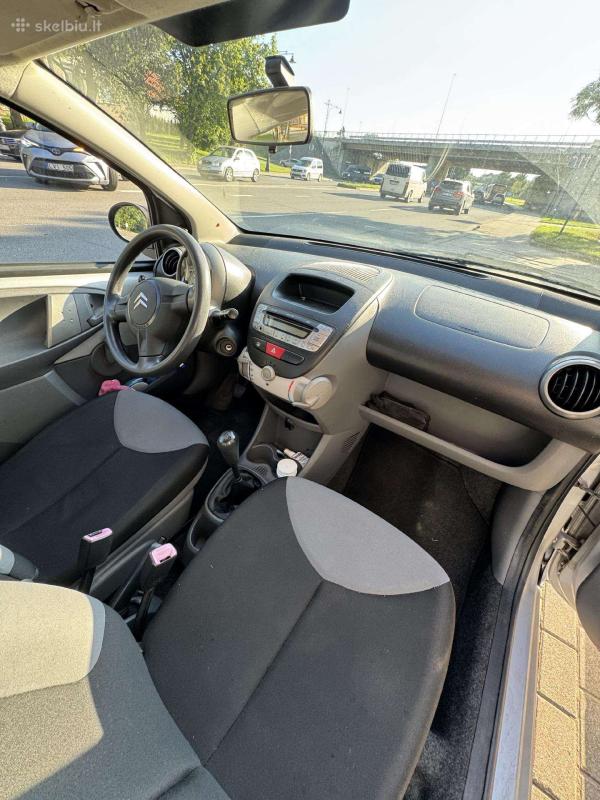 Pelēks Citroen C1 2006 Klaipėda, ar dzinēja tilpumu 1.00 L un nobraukumu 104 tūkst. km par 1390 €, foto 8 vietnē AUTOMOTO.COM.LV