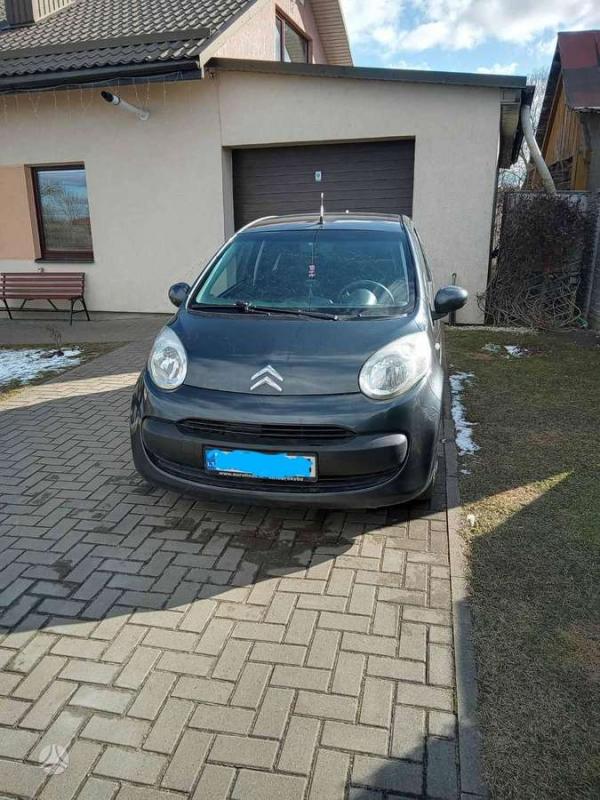 Pelēks Citroen C1 2007 Viļņa, ar dzinēja tilpumu 1.40 L un nobraukumu 282 tūkst. km par 750 €, foto 1 vietnē AUTOMOTO.COM.LV