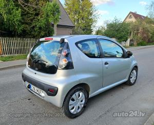 Pelēks Citroen C1 2008 Tallina, ar dzinēja tilpumu 1.00 L un nobraukumu 294 tūkst. km par 590 €, foto 7 vietnē AUTOMOTO.COM.LV