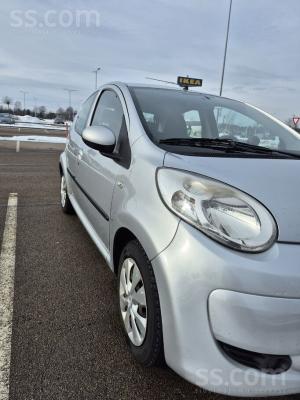 Citroen C1 2011 Rīga, ar dzinēja tilpumu 1.00 L un nobraukumu 223 tūkst. km par 1650 €, foto 4 vietnē AUTOMOTO.COM.LV