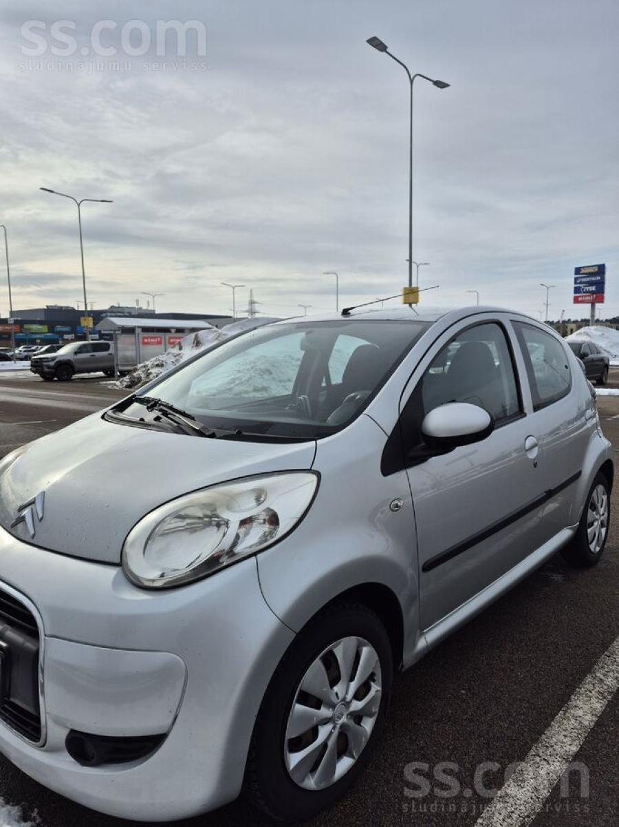 Citroen C1 2011 Rīga, ar dzinēja tilpumu 1.00 L un nobraukumu 223 tūkst. km par 1650 €, foto 5 vietnē AUTOMOTO.COM.LV