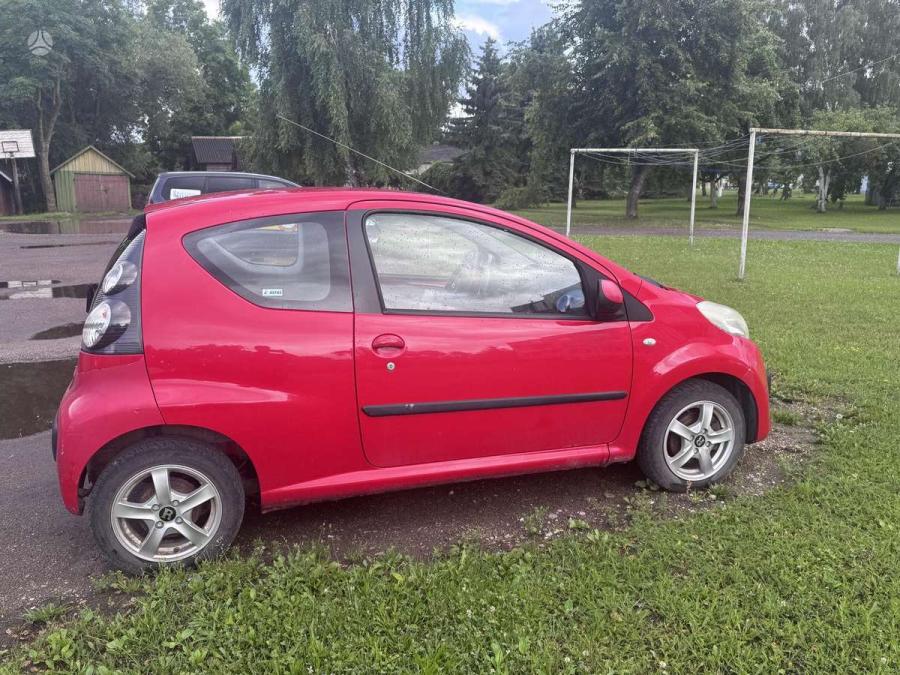 Sarkans Citroen C1 2008 Kėdainiai, ar dzinēja tilpumu 1.00 L un nobraukumu 155 tūkst. km par 450 €, foto 5 vietnē AUTOMOTO.COM.LV