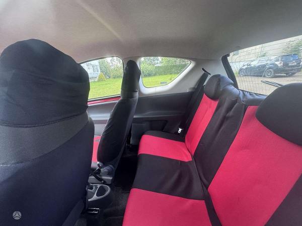 Red Citroen C1 2008 in Kedainiai, with an engine capacity of 1.00 L and mileage of 155 thousand km for 450 €, photo 10 on AUTOMOTO.COM.LV