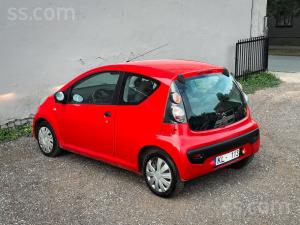 Sarkans Citroen C1 2007 Rīga, ar dzinēja tilpumu 1.00 L un nobraukumu 178 tūkst. km par 1350 €, foto 7 vietnē AUTOMOTO.COM.LV