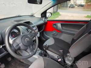 Sarkans Citroen C1 2007 Rīga, ar dzinēja tilpumu 1.00 L un nobraukumu 178 tūkst. km par 1350 €, foto 8 vietnē AUTOMOTO.COM.LV