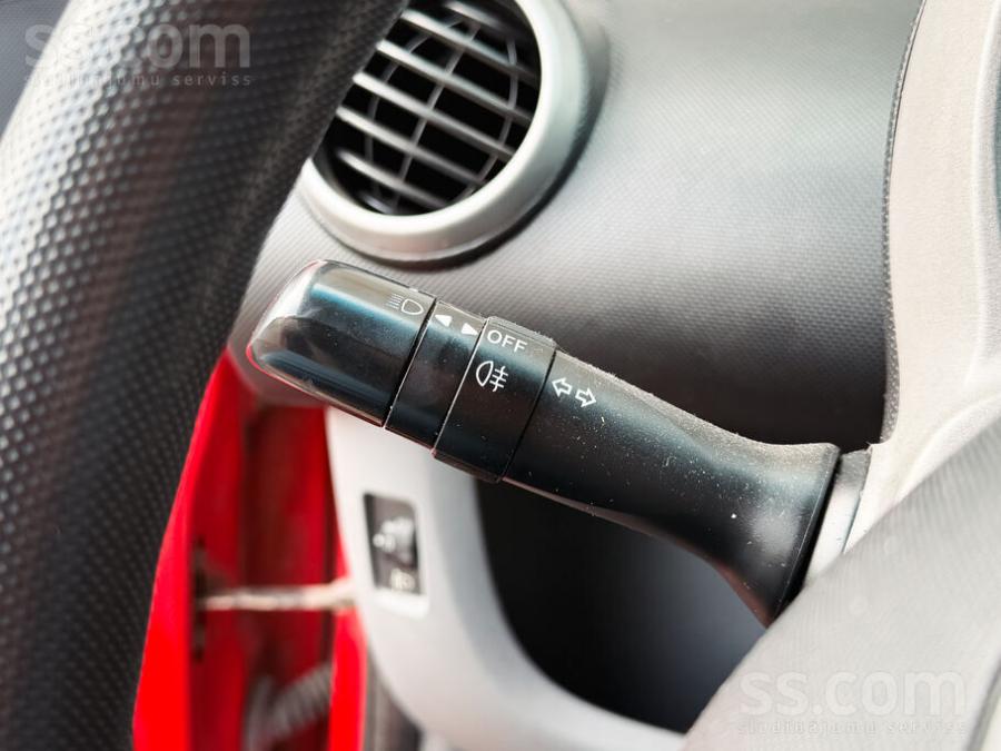 Sarkans Citroen C1 2007 Rīga, ar dzinēja tilpumu 1.00 L un nobraukumu 178 tūkst. km par 1350 €, foto 10 vietnē AUTOMOTO.COM.LV