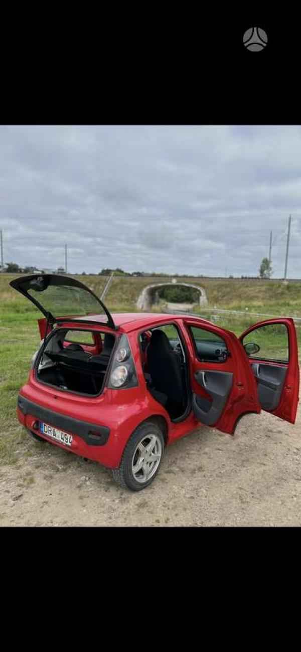 Red Citroen C1 2008 in Vilnius, with an engine capacity of 1.00 L and mileage of 95 thousand km for 2500 €, photo 9 on AUTOMOTO.COM.LV