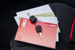 Red Citroen C1 2009 in Liepaja, with an engine capacity of 1.00 L and mileage of 84 thousand km for 2800 €, photo 17 on AUTOMOTO.COM.LV