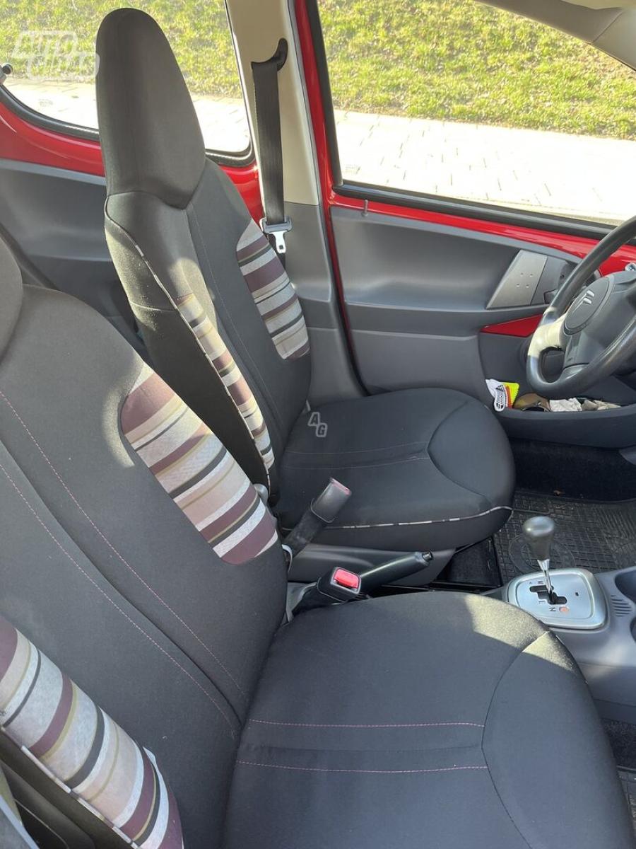 Red Citroen C1 2011 in Vilnius, with an engine capacity of 1.00 L and mileage of 38 thousand km for 3500 €, photo 6 on AUTOMOTO.COM.LV