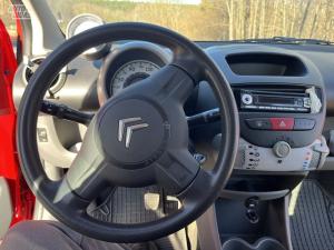 Red Citroen C1 2011 in Vilnius, with an engine capacity of 1.00 L and mileage of 38 thousand km for 3150 €, photo 4 on AUTOMOTO.COM.LV