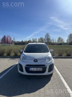 Balts Citroen C1 2014 Rīga, ar dzinēja tilpumu 1.00 L un nobraukumu 100 tūkst. km par 2550 €, foto 4 vietnē AUTOMOTO.COM.LV