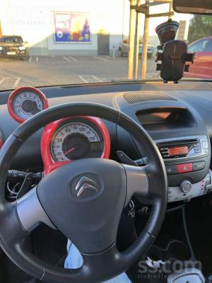 White Citroen C1 2014 in Riga, with an engine capacity of 1.00 L and mileage of 101 thousand km for 2700 €, photo 11 on AUTOMOTO.COM.LV