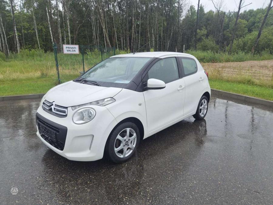 White Citroen C1 2016 in Utena, with an engine capacity of 1.20 L and mileage of 159 thousand km for 3650 €, photo 1 on AUTOMOTO.COM.LV