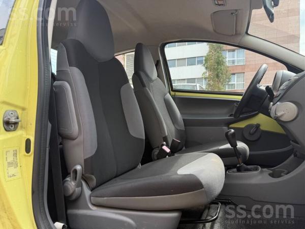 Dzeltens Citroen C1 2007 Rīga, ar dzinēja tilpumu 1.00 L un nobraukumu 0 tūkst. km par 1800 €, foto 8 vietnē AUTOMOTO.COM.LV