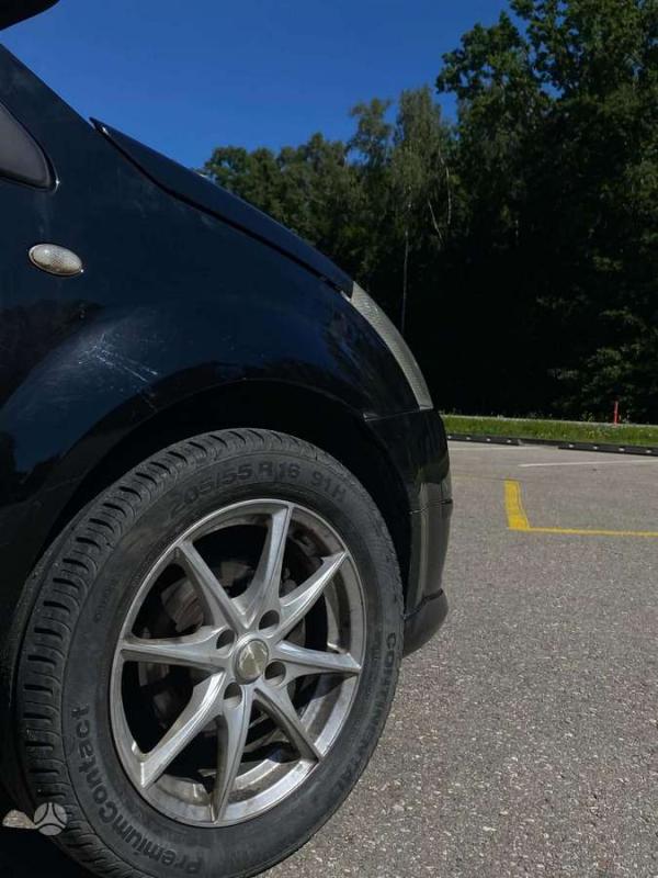 Melns Citroen C2 2003 Klaipėda, ar dzinēja tilpumu 1.36 L un nobraukumu 118 tūkst. km par 1300 €, foto 8 vietnē AUTOMOTO.COM.LV