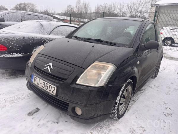 Melns Citroen C2 2005 Rīga, ar dzinēja tilpumu 1.20 L un nobraukumu 208 tūkst. km par 600 €, foto 1 vietnē AUTOMOTO.COM.LV