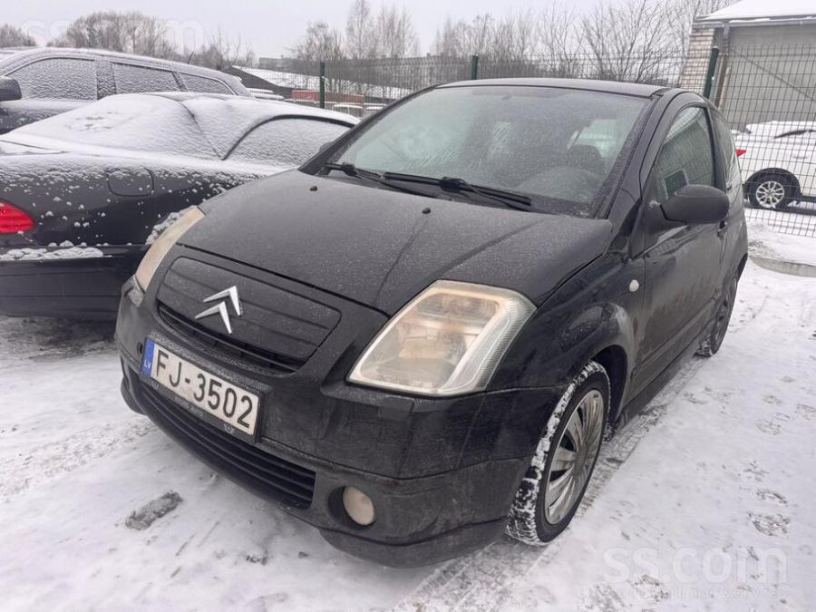 Melns Citroen C2 2005 Rīga, ar dzinēja tilpumu 1.20 L un nobraukumu 208 tūkst. km par 600 €, foto 1 vietnē AUTOMOTO.COM.LV