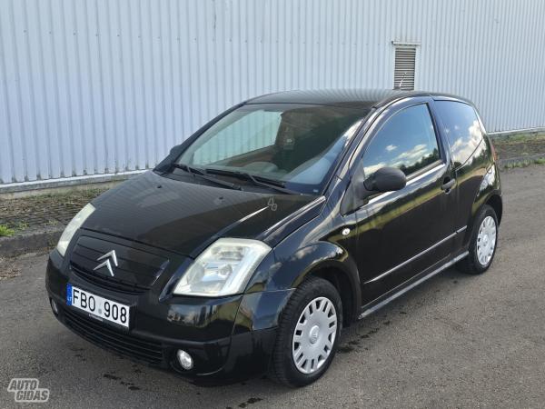 Black Citroen C2 2005 in Siauliai, with an engine capacity of 1.10 L and mileage of 154 thousand km for 500 €, photo 1 on AUTOMOTO.COM.LV