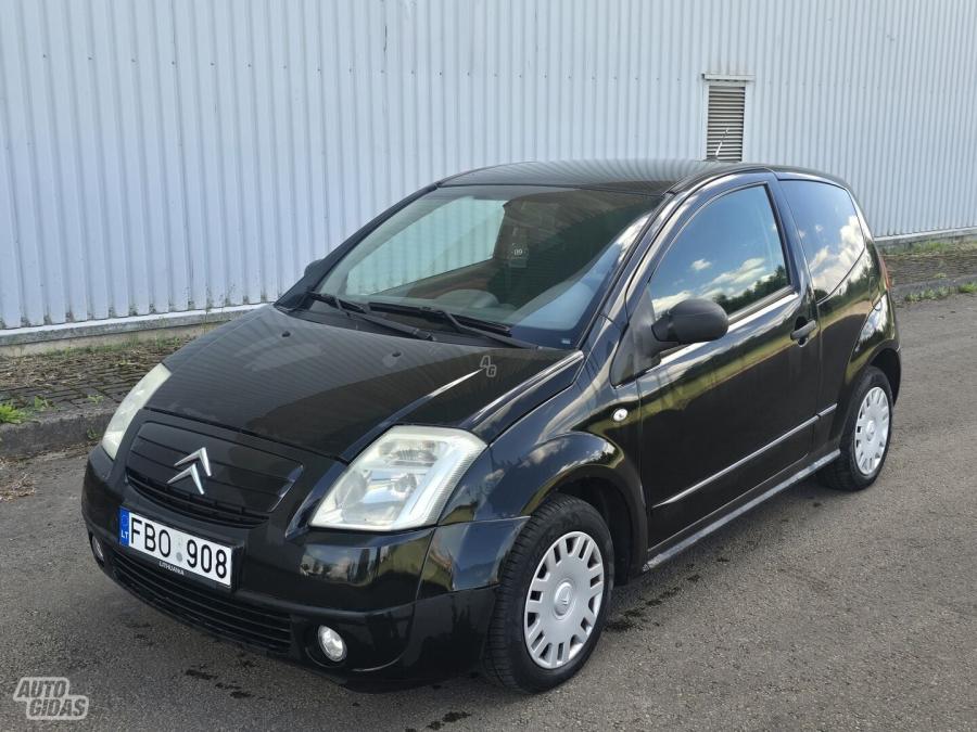 Black Citroen C2 2005 in Siauliai, with an engine capacity of 1.10 L and mileage of 154 thousand km for 500 €, photo 1 on AUTOMOTO.COM.LV