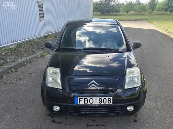 Black Citroen C2 2005 in Siauliai, with an engine capacity of 1.10 L and mileage of 154 thousand km for 500 €, photo 2 on AUTOMOTO.COM.LV