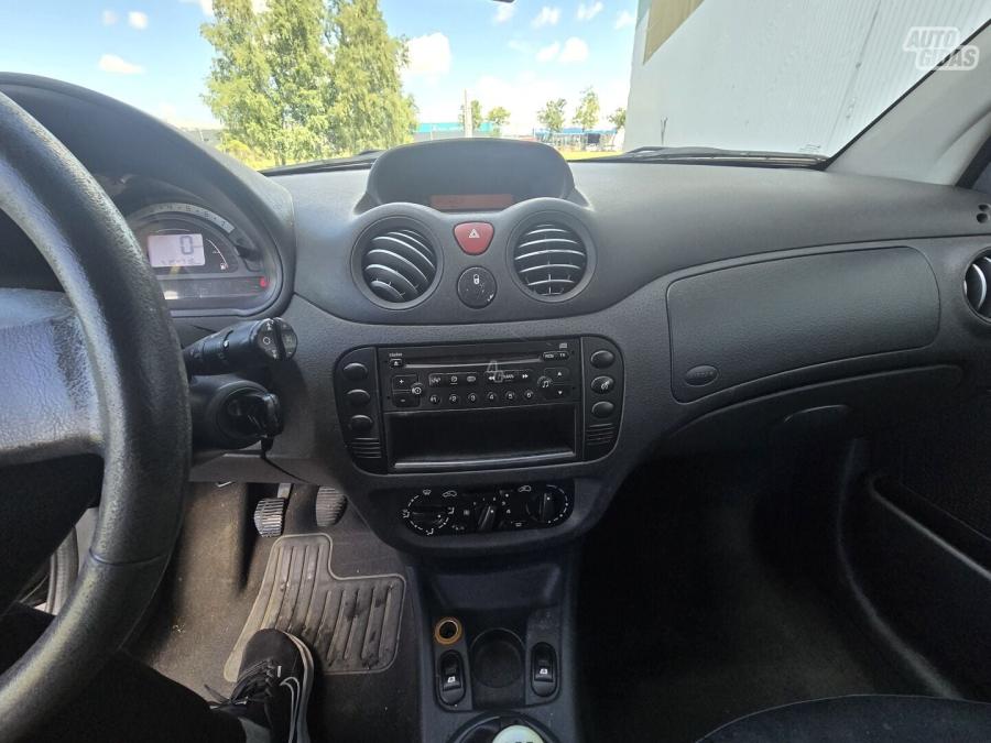 Black Citroen C2 2005 in Siauliai, with an engine capacity of 1.10 L and mileage of 154 thousand km for 500 €, photo 10 on AUTOMOTO.COM.LV