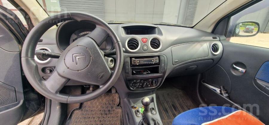 Black Citroen C2 2006 in Riga, with an engine capacity of 1.40 L and mileage of 263 thousand km for 500 €, photo 7 on AUTOMOTO.COM.LV