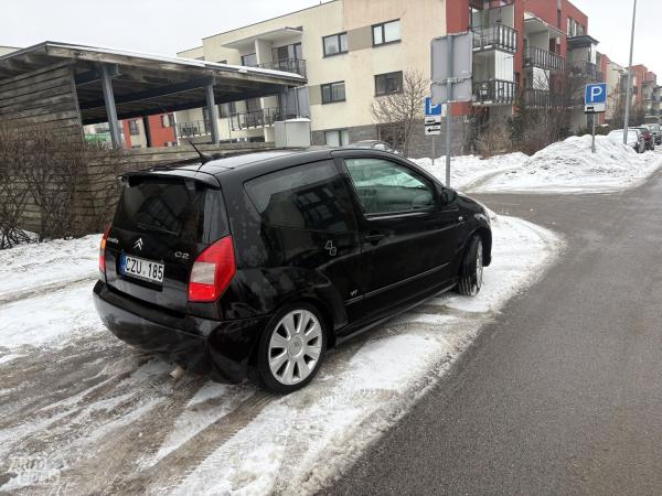 Black Citroen C2 2007 in Vilnius, with an engine capacity of 1.60 L and mileage of 220 thousand km for 899 €, photo 4 on AUTOMOTO.COM.LV