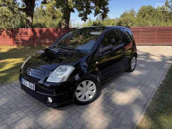 Black Citroen C2 2007 in Kaunas, with an engine capacity of 1.40 L and mileage of 209 thousand km for 1450 €, photo 1 on AUTOMOTO.COM.LV
