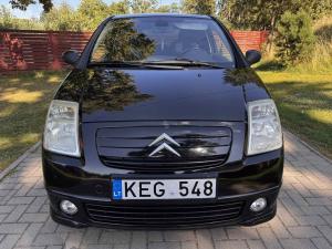 Black Citroen C2 2007 in Kaunas, with an engine capacity of 1.40 L and mileage of 209 thousand km for 1450 €, photo 4 on AUTOMOTO.COM.LV