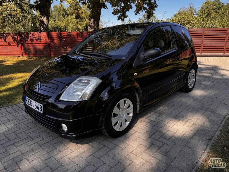 Black Citroen C2 2007 in Kaunas, with an engine capacity of 1.40 L and mileage of 209 thousand km for 1450 €, photo 7 on AUTOMOTO.COM.LV