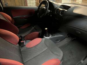 Melns Citroen C2 2008 Viļņa, ar dzinēja tilpumu 1.40 L un nobraukumu 331 tūkst. km par 890 €, foto 12 vietnē AUTOMOTO.COM.LV