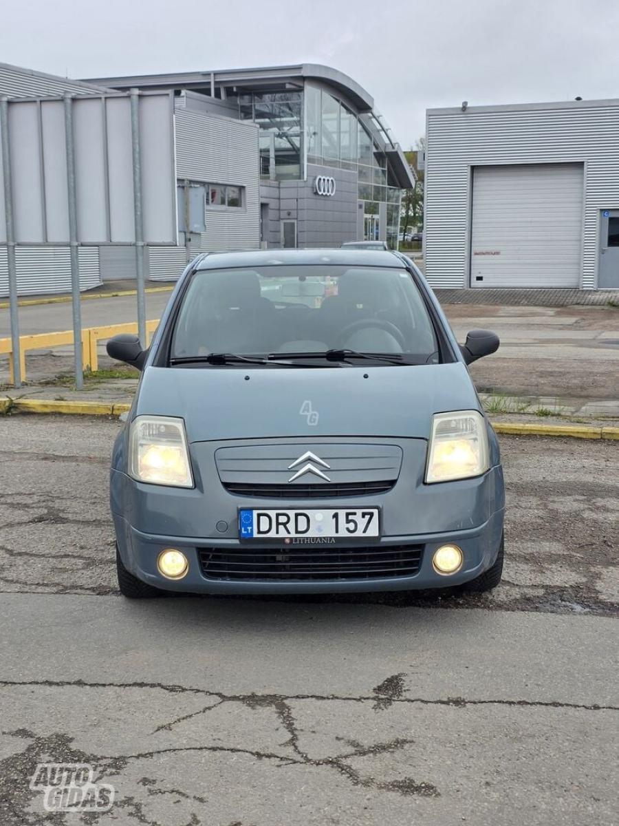 Blue Citroen C2 2005 in Klaipeda, with an engine capacity of 1.10 L and mileage of 213 thousand km for 1100 €, photo 3 on AUTOMOTO.COM.LV