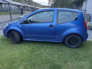 Zils Citroen C2 2006 Rīga, ar dzinēja tilpumu 1.40 L un nobraukumu 260 tūkst. km par 500 €, foto  vietnē AUTOMOTO.COM.LV