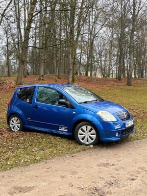 Zils Citroen C2 2008 Rīga, ar dzinēja tilpumu 1.60 L un nobraukumu 180 tūkst. km par 1100 €, foto  vietnē AUTOMOTO.COM.LV