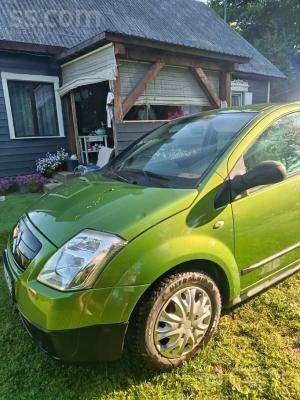 Green Citroen C2 2005 in Preili, with an engine capacity of 1.10 L and mileage of 185 thousand km for 900 €, photo 1 on AUTOMOTO.COM.LV