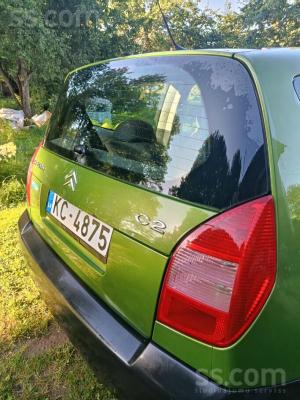 Green Citroen C2 2005 in Preili, with an engine capacity of 1.10 L and mileage of 185 thousand km for 900 €, photo 5 on AUTOMOTO.COM.LV