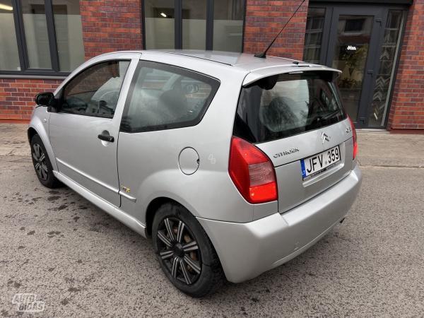 Pelēks Citroen C2 2004 Alīta, ar dzinēja tilpumu 1.40 L un nobraukumu 271 tūkst. km par 650 €, foto 6 vietnē AUTOMOTO.COM.LV