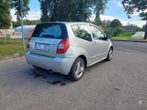 Grey Citroen C2 2006 in Vilnius, with an engine capacity of 1.40 L and mileage of 270 thousand km for 999 €, photo 8 on AUTOMOTO.COM.LV