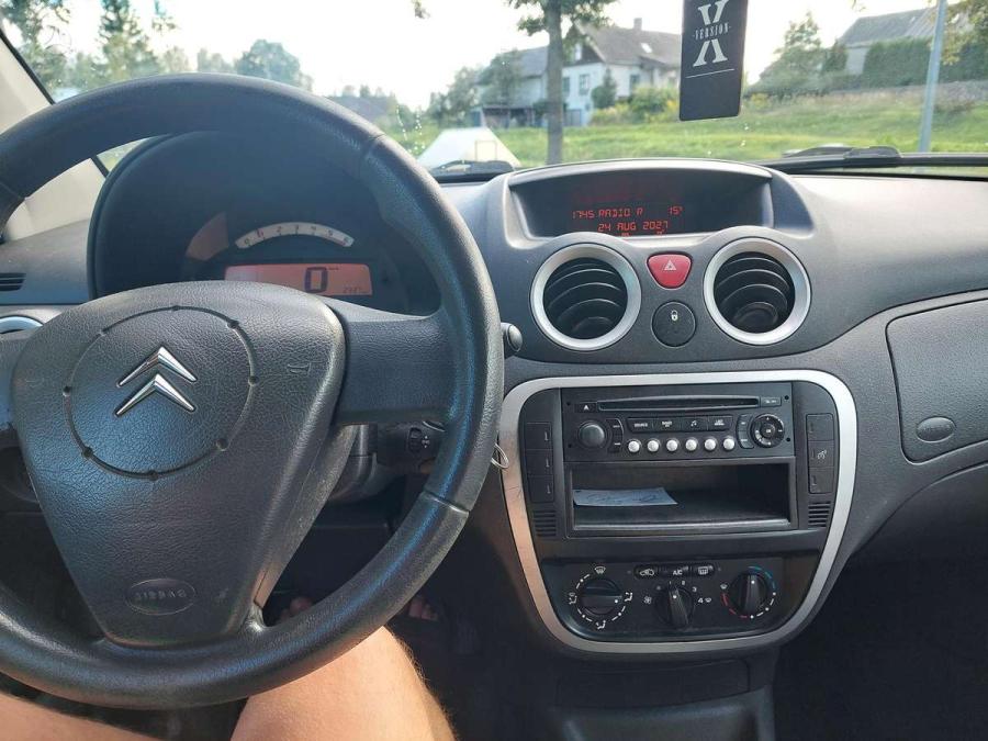 Grey Citroen C2 2006 in Vilnius, with an engine capacity of 1.40 L and mileage of 270 thousand km for 999 €, photo 16 on AUTOMOTO.COM.LV