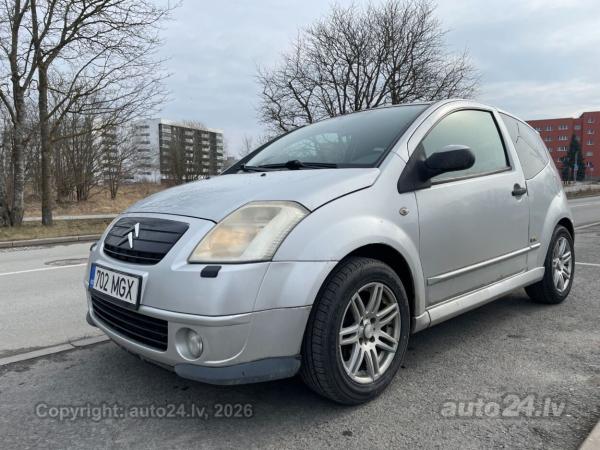 Pelēks Citroen C2 2007 Tallina, ar dzinēja tilpumu 1.40 L un nobraukumu 136 tūkst. km par 1400 €, foto 2 vietnē AUTOMOTO.COM.LV
