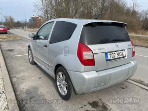 Pelēks Citroen C2 2007 Tallina, ar dzinēja tilpumu 1.40 L un nobraukumu 136 tūkst. km par 1400 €, foto 3 vietnē AUTOMOTO.COM.LV