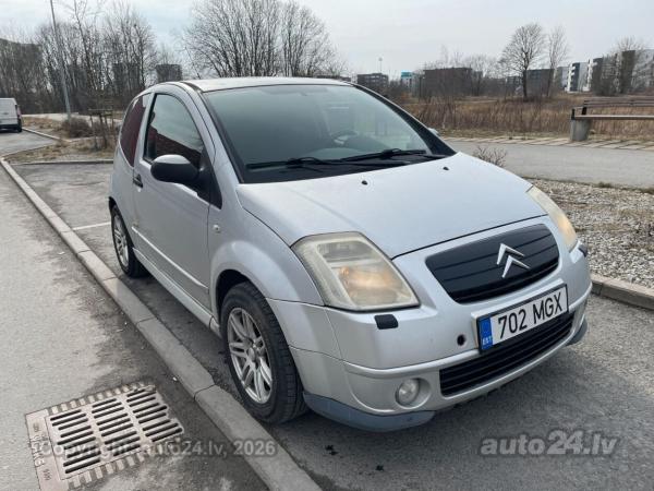Pelēks Citroen C2 2007 Tallina, ar dzinēja tilpumu 1.40 L un nobraukumu 136 tūkst. km par 1400 €, foto 4 vietnē AUTOMOTO.COM.LV