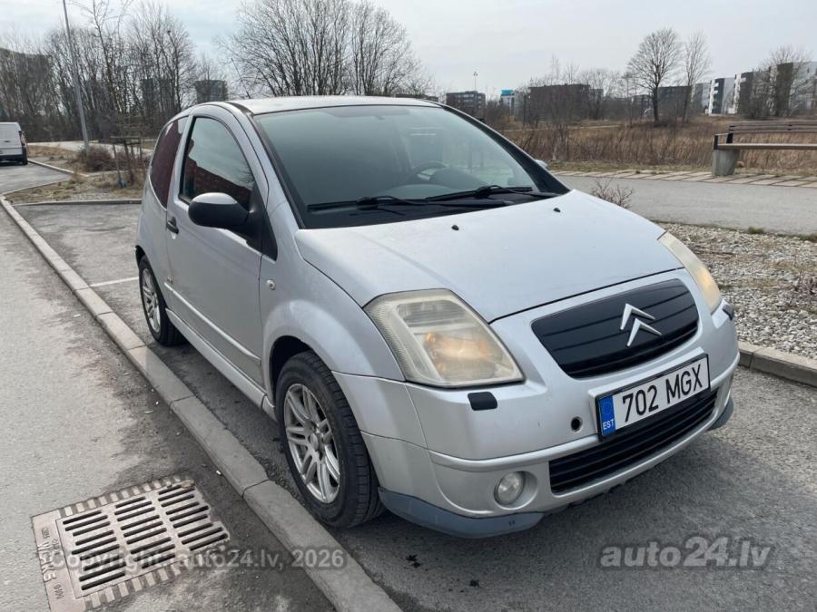 Pelēks Citroen C2 2007 Tallina, ar dzinēja tilpumu 1.40 L un nobraukumu 136 tūkst. km par 1400 €, foto 4 vietnē AUTOMOTO.COM.LV