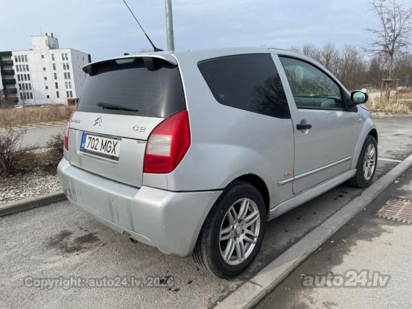 Pelēks Citroen C2 2007 Tallina, ar dzinēja tilpumu 1.40 L un nobraukumu 136 tūkst. km par 1400 €, foto 5 vietnē AUTOMOTO.COM.LV