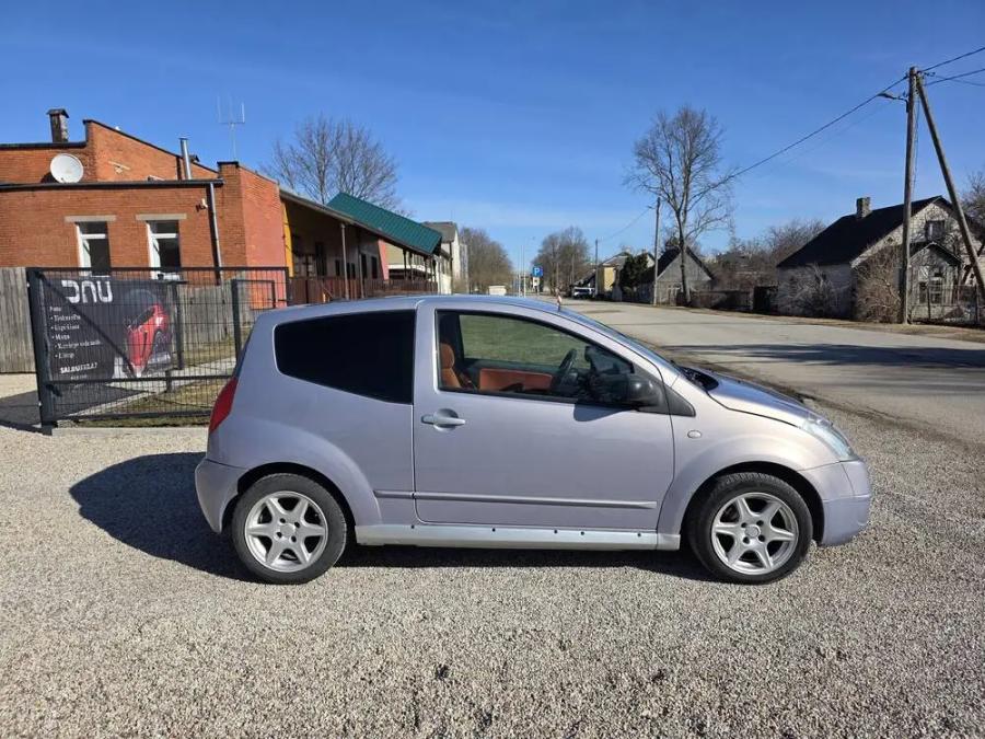 Citroen C2 2003 in Ventspils, with an engine capacity of 1.10 L and mileage of 202 thousand km for 1300 €, photo 6 on AUTOMOTO.COM.LV